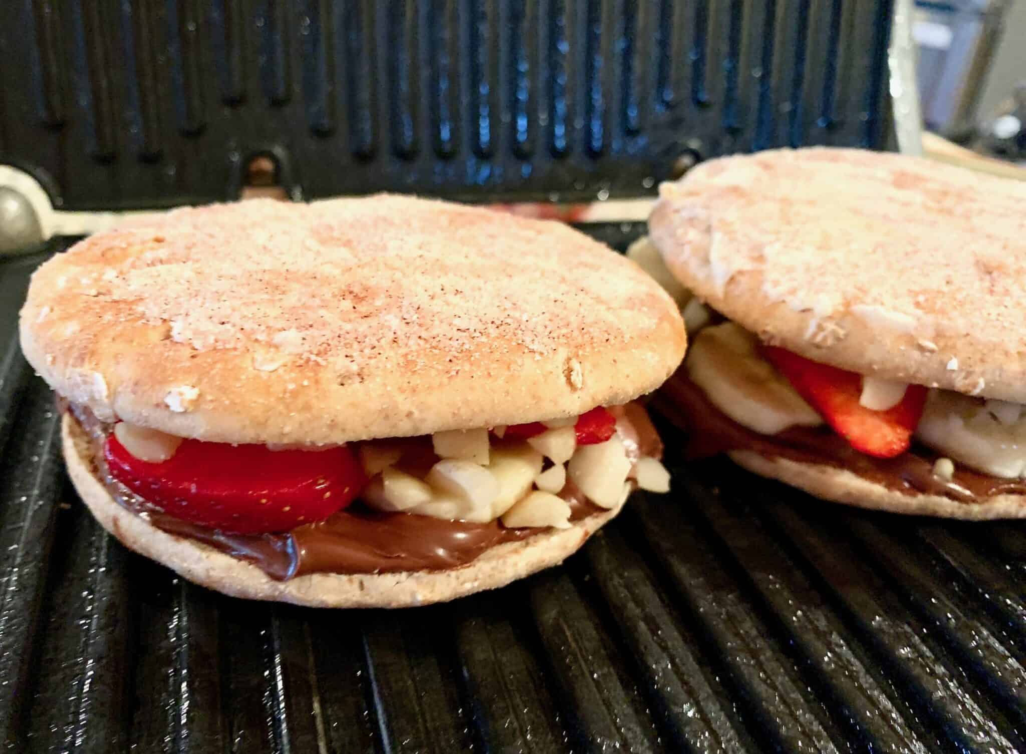 The ULTIMATE Nutella Panini with Bananas, Strawberries, and Macadamia ...