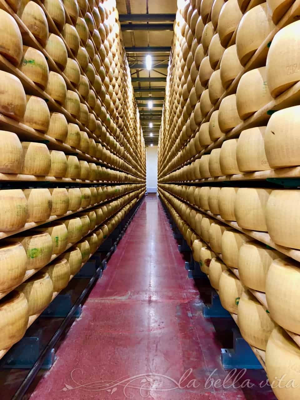 Copycat Carrabba’s Tagliarini Picchi Pacchiu, Linguine Toscana | La ...