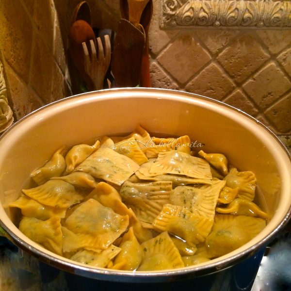 How to Make Hand-Made Italian Ravioli | La Bella Vita Cucina