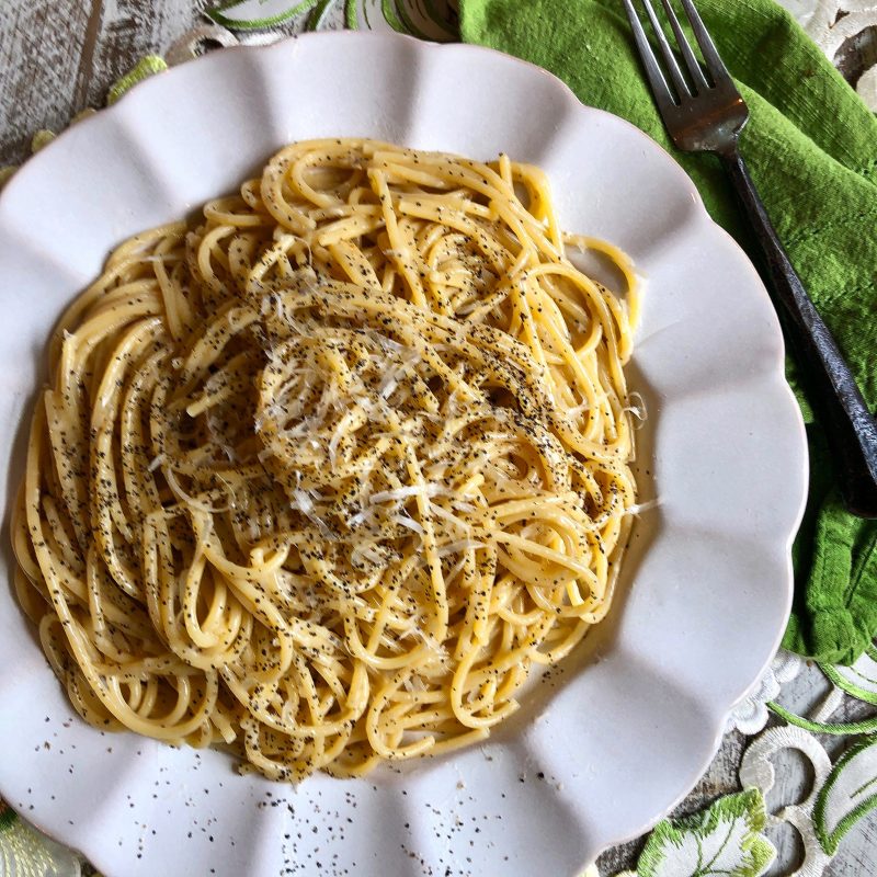Cacio e Pepe, A Classic, Traditional Roman Pasta Dish | La Bella Vita ...