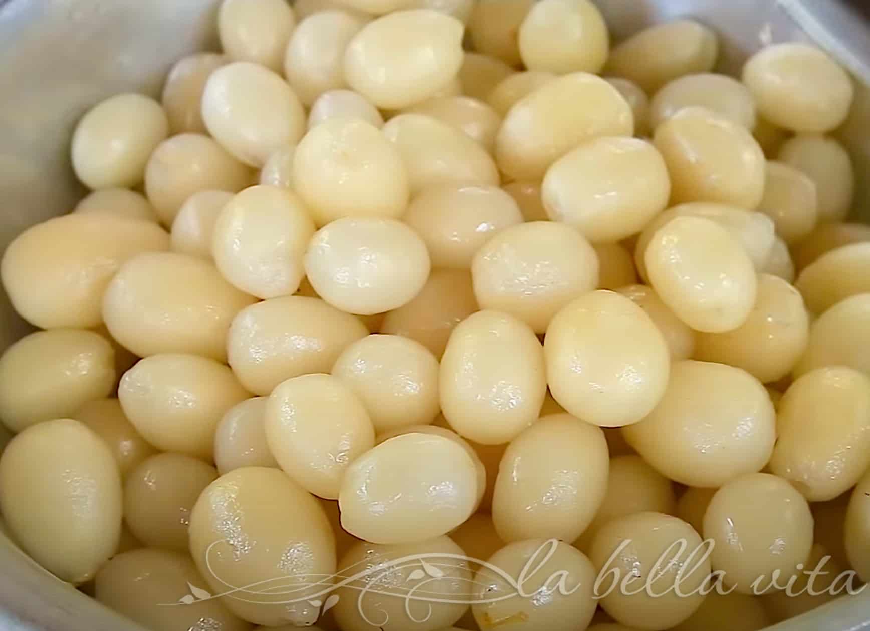 How To Make Limoncello Rambutan Martini Cocktails | La Bella Vita Cucina