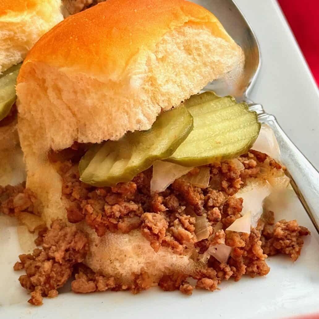 Iowa Maid-Rite Loose Meat Sandwiches {Sliders} | La Bella Vita Cucina